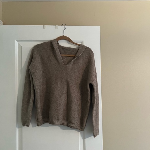 Sweaters | Barely Worn Sweater With Hood | Poshmark